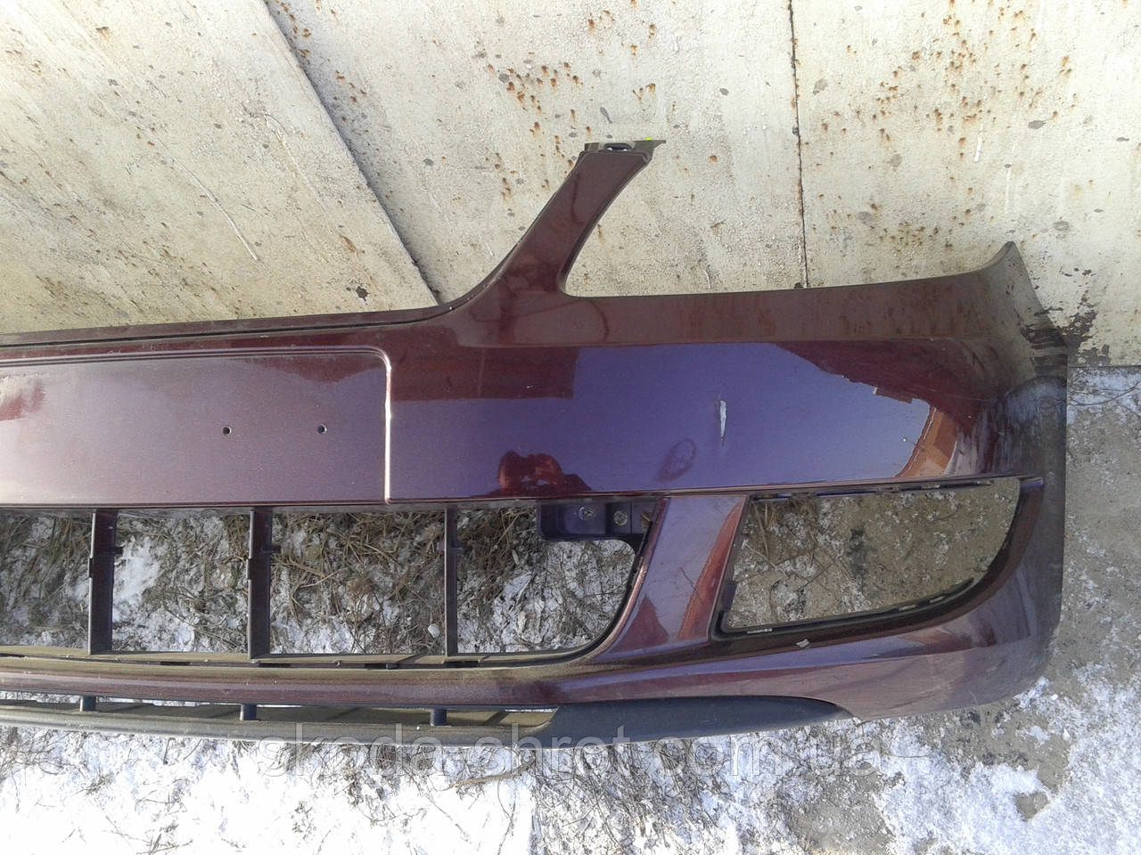 Бампер фабия -2 передний 5J0 807 221 D бордовый: продажа, цена в Ровно ...
