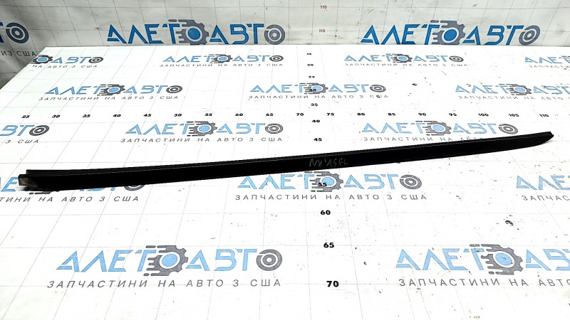Молдинг лобового скла лівий Lexus NX200t NX300 NX300h 15-21 кріплення ...