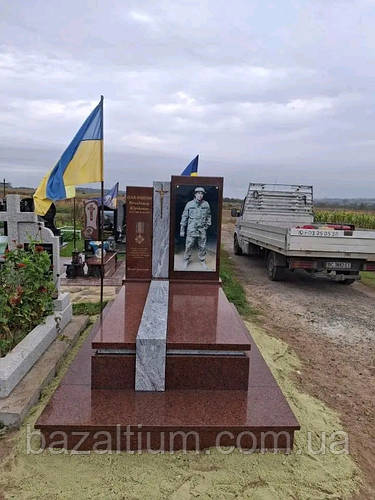 Красивий монумент військовому, цена: 177000 ₴, купить на Prom.ua