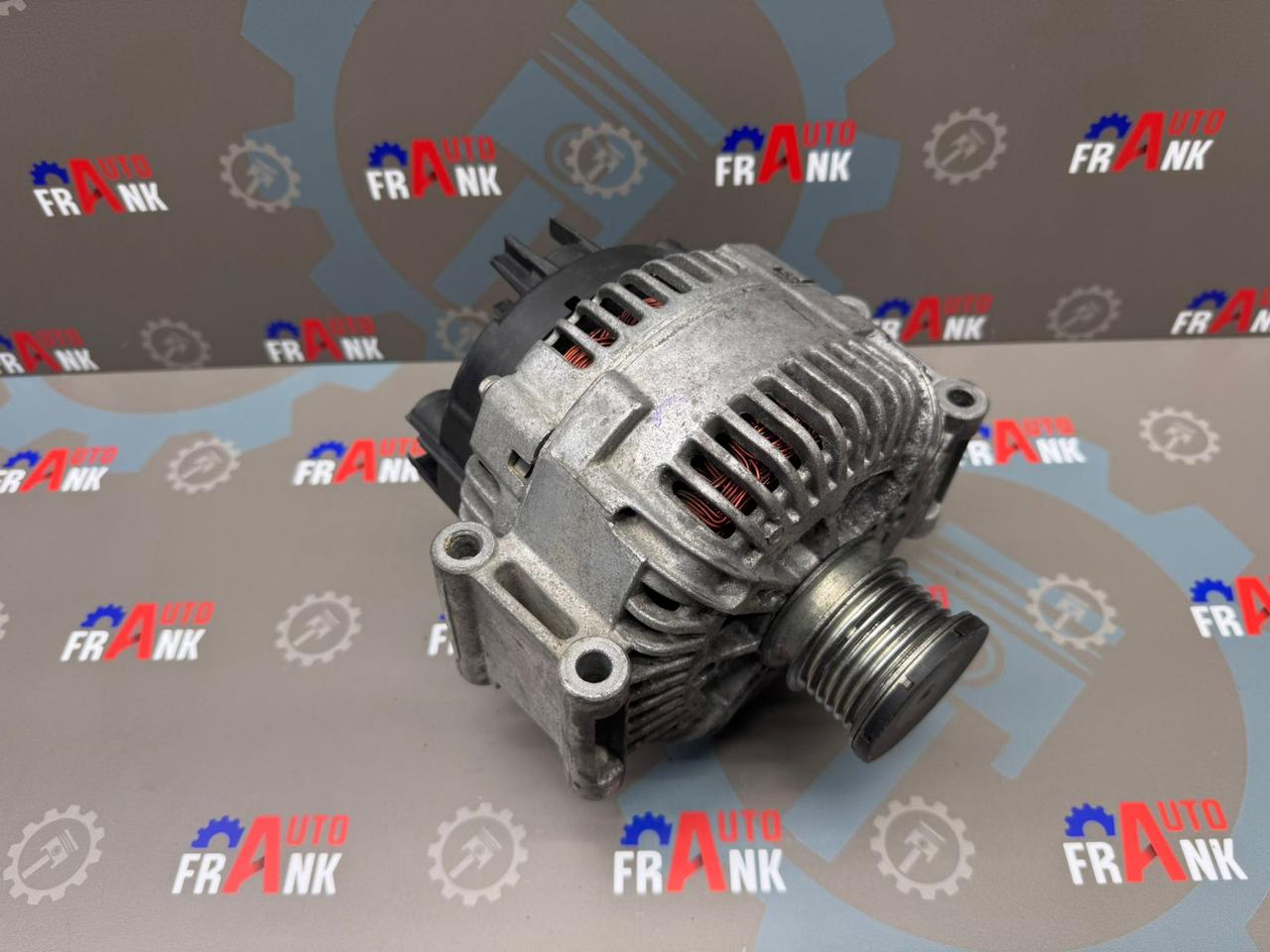 Генератор A6461541102 TG17C061 для Mercedes-Benz C-Class W204, E-Class ...