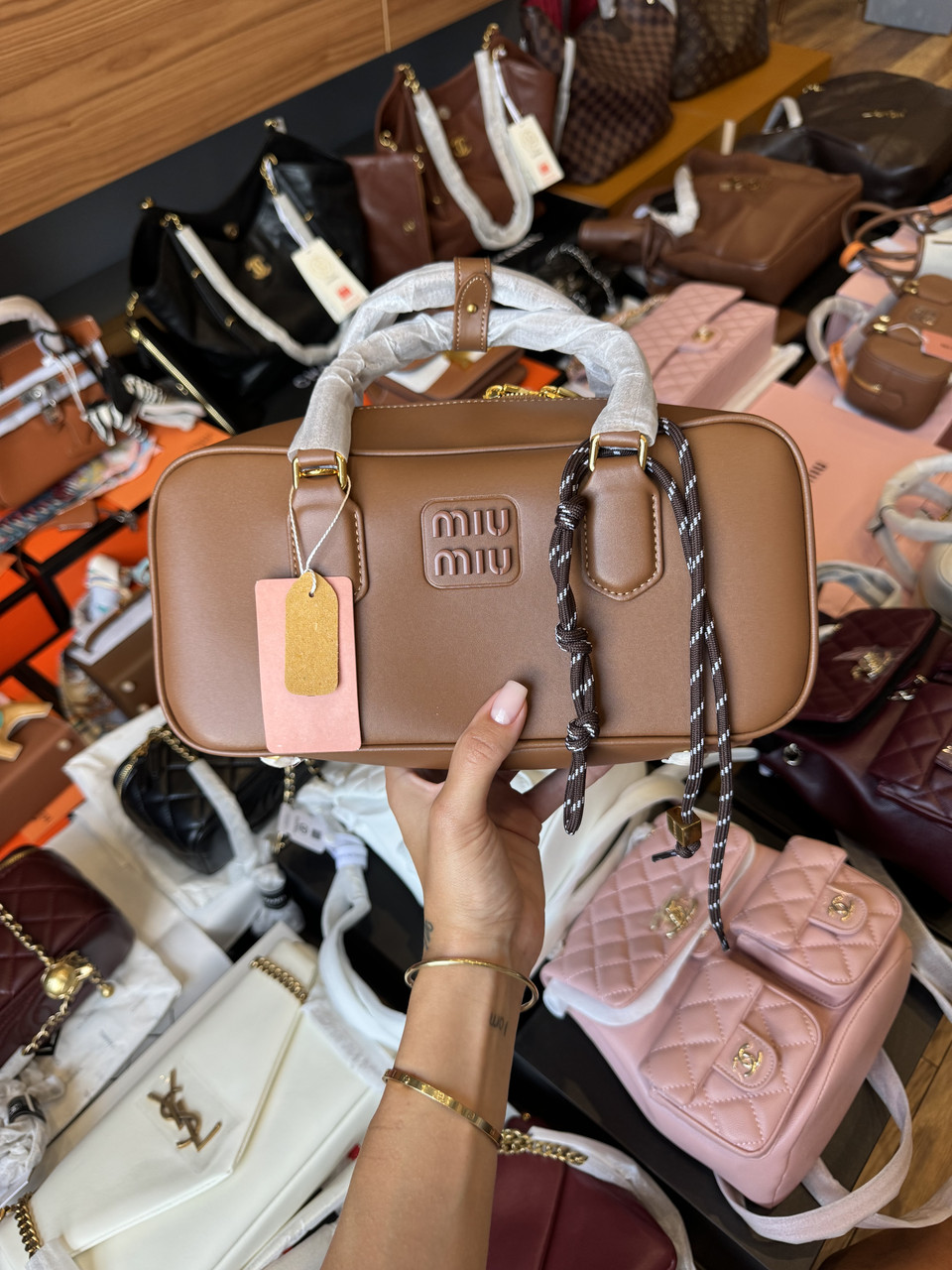 Miu Miu Arcadie Camel leather bag, цена: 5950 ₴, купить на Prom.ua