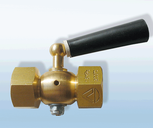Кран трехходовой точеный под манометр 1/2" х м20х1,5 исп.3 PN 25 ...
