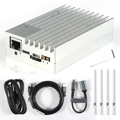 SDR приемник-передатчик LibreSDR mag-637360 misfit PLUTO Zynq7020 70МГц-6ГГц с поддержкой 4 ...