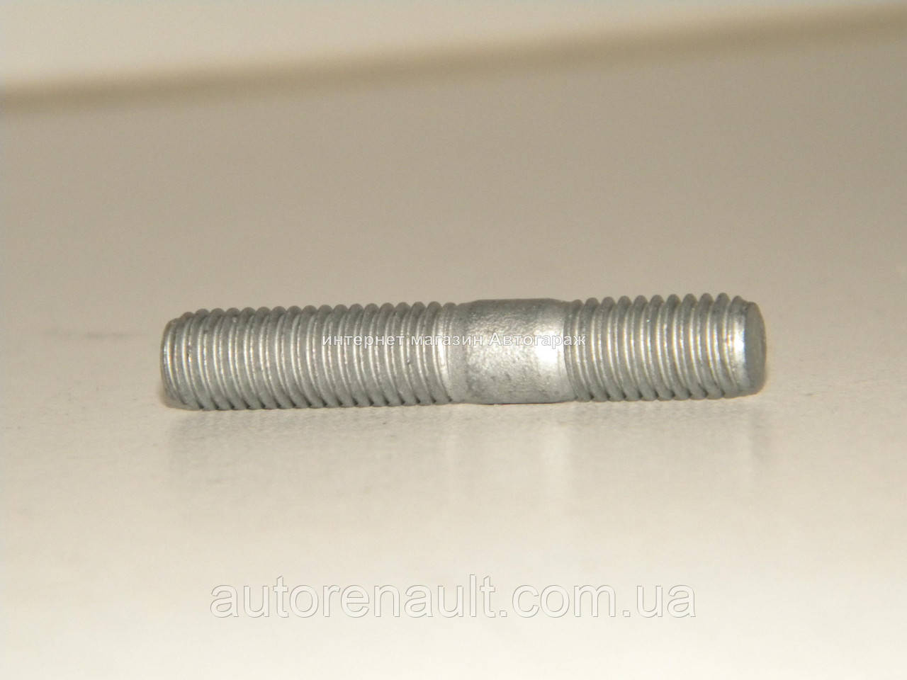 Купить Шпилька выпускного коллектора на Рено Логан + Сандеро 1.4i+1.6i ...