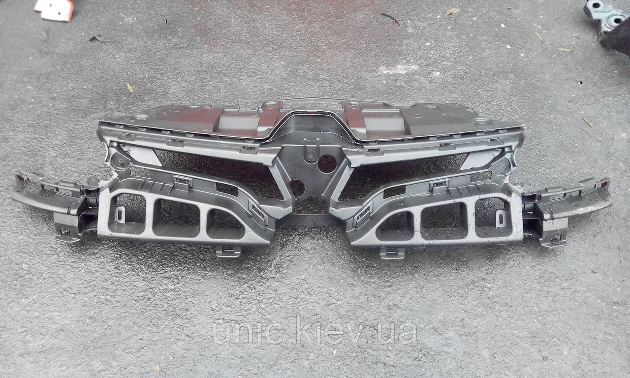 Кронштейн решетки радиатора 620367995R Рено Меган 3 бу: продажа, цена в ...