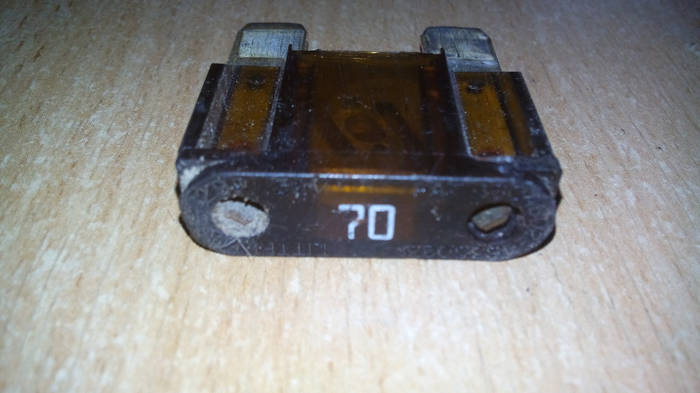 Запобіжник 70A на Renault Trafic 01 ->14 Renault Оригінал 7700410543 ...