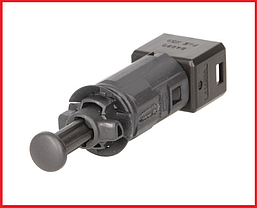 Датчик педали тормоза (2 контакта) QSP Dacia Logan, Renault Sandero ...