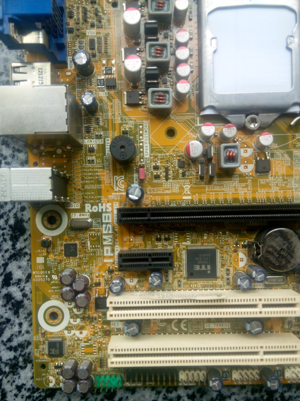 Материнские платы (б/у) Pegatron (ASUS) IPMSB (B3), s1155, DDR3, цена ...
