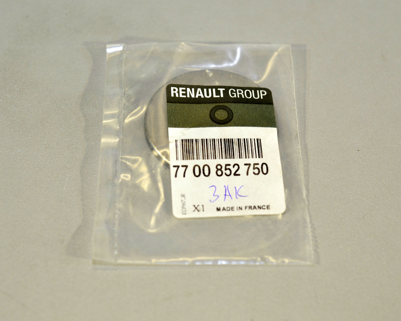 Купить Пыльник сальника полуоси на Renault Trafic III 2014-> Renault ...