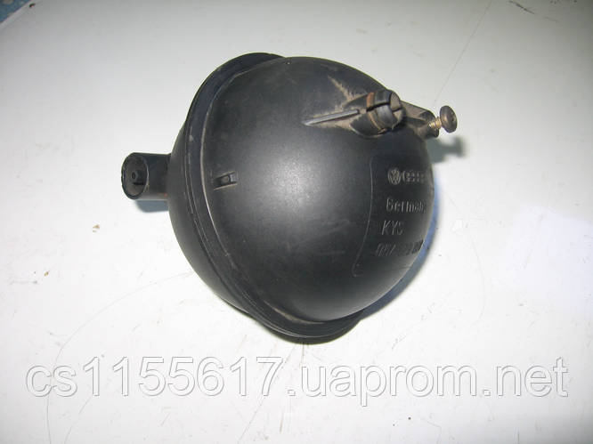 Купити Бачок вакуумної системи 054129808 б/у на Audi A4; VW: Passat B5 ...