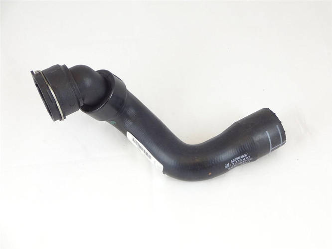 Купить Патрубок (шланг) радиатора охлаждения выпускной (ИДЕНТ. WE4) GM ...