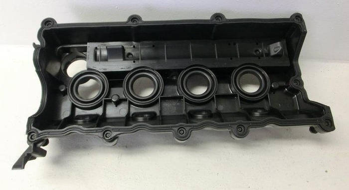 Кришка клапанів (клапанна кришка) ГБЦ в зборі з прокладкою GM 5607251 ...