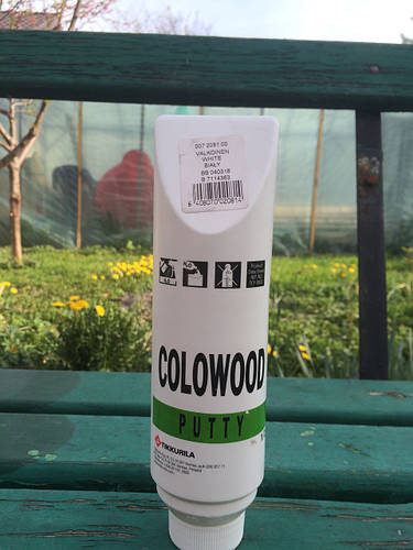 Шпатлевка по дереву Tikkurila Colowood, сучек сосны, цена 385.20 грн ...
