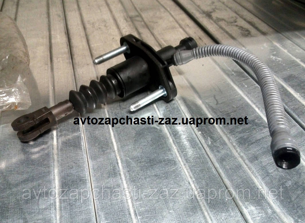 Главный цилиндр сцепления 90581565. Главный сцепления Запорожца 5679307 ...