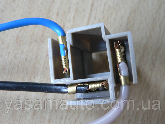 Колодка Фишка разъем проводки фарная под цоколь H4 на 3 контакта с ...