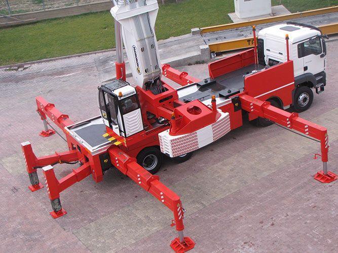 Купити Гідравлічний автокран зі складною стрілою Hidrokon HK 240 L7+L6