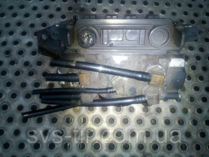 Кран модулятор задней оси DAF 1607917 (кран модулятор EBS) Wabco ...