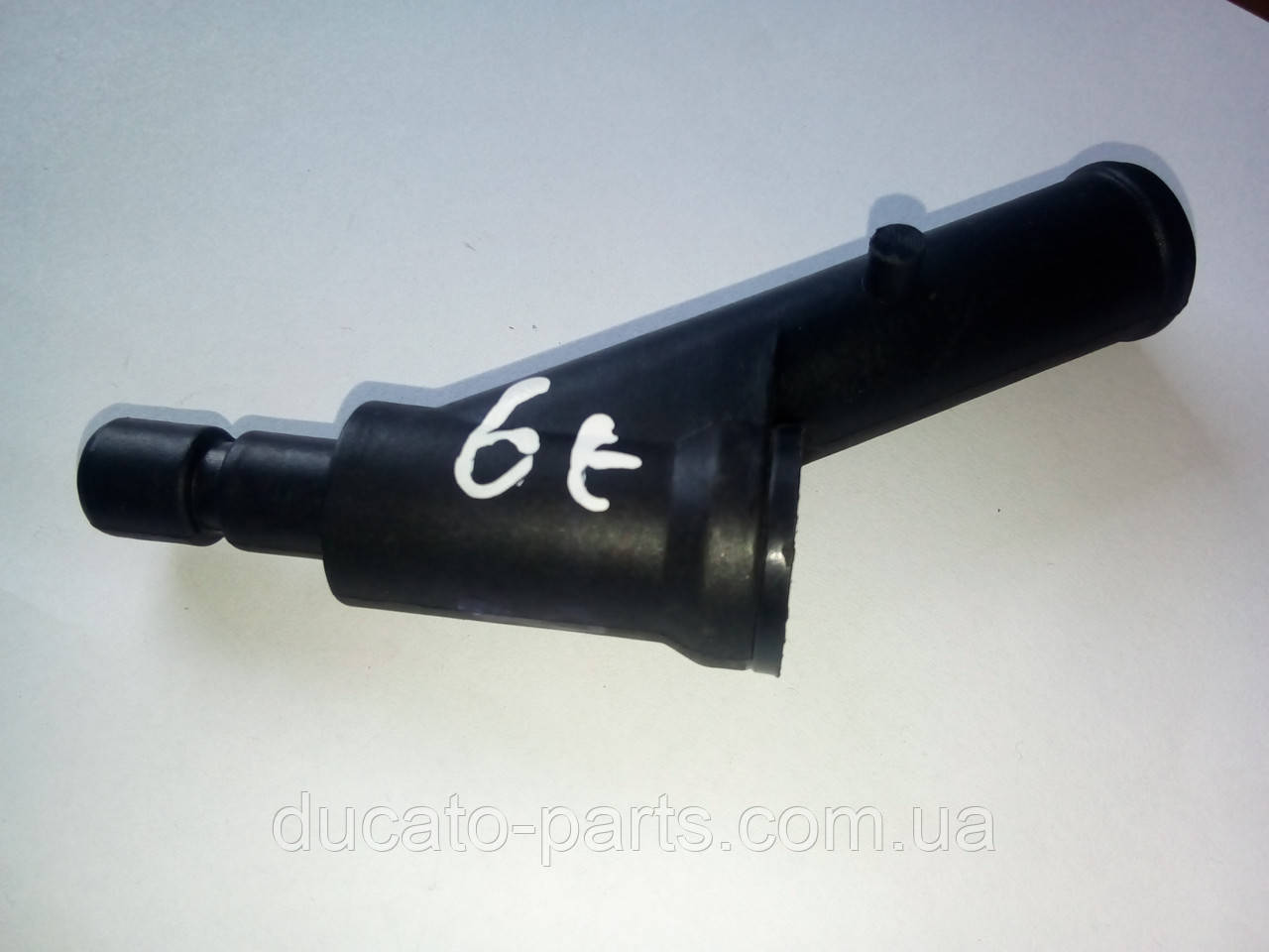 Корпус щупа уровня масла (тройник) Renault Master 99441398: продажа ...