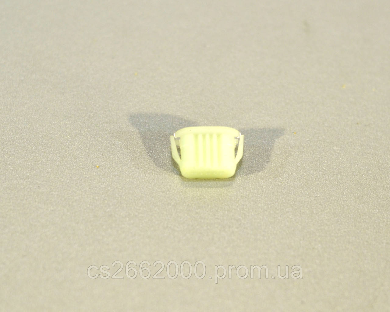 Купить Клипса крепления обшивки внутренеей на Renault Trafic III 2014 ...