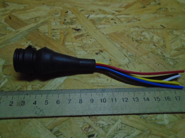 Разъем заднего фонаря круглый ГАЗель вилка (ID#592218097), цена: 52 ...