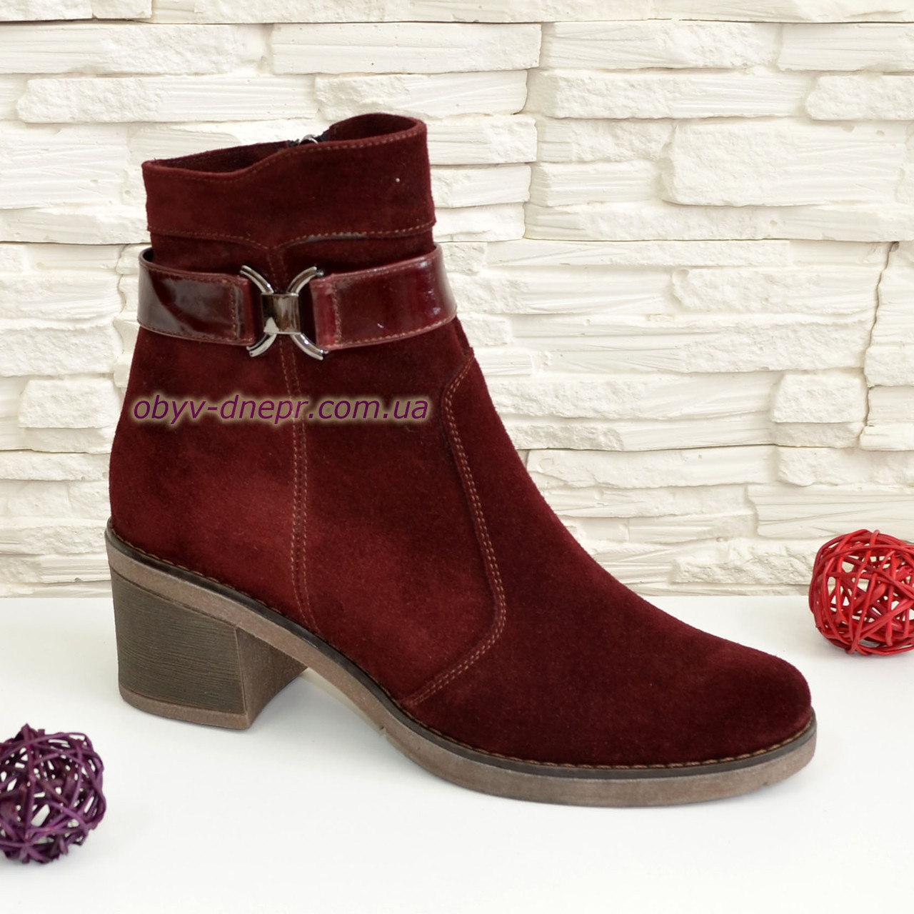 Полуботинки женские замшевые бордовые на невысоком каблуке: продажа ...
