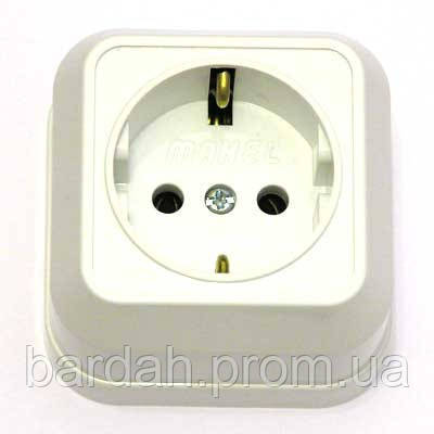 Розетка накладная с заземлением, цена: 32 ₴, купить на Prom.ua