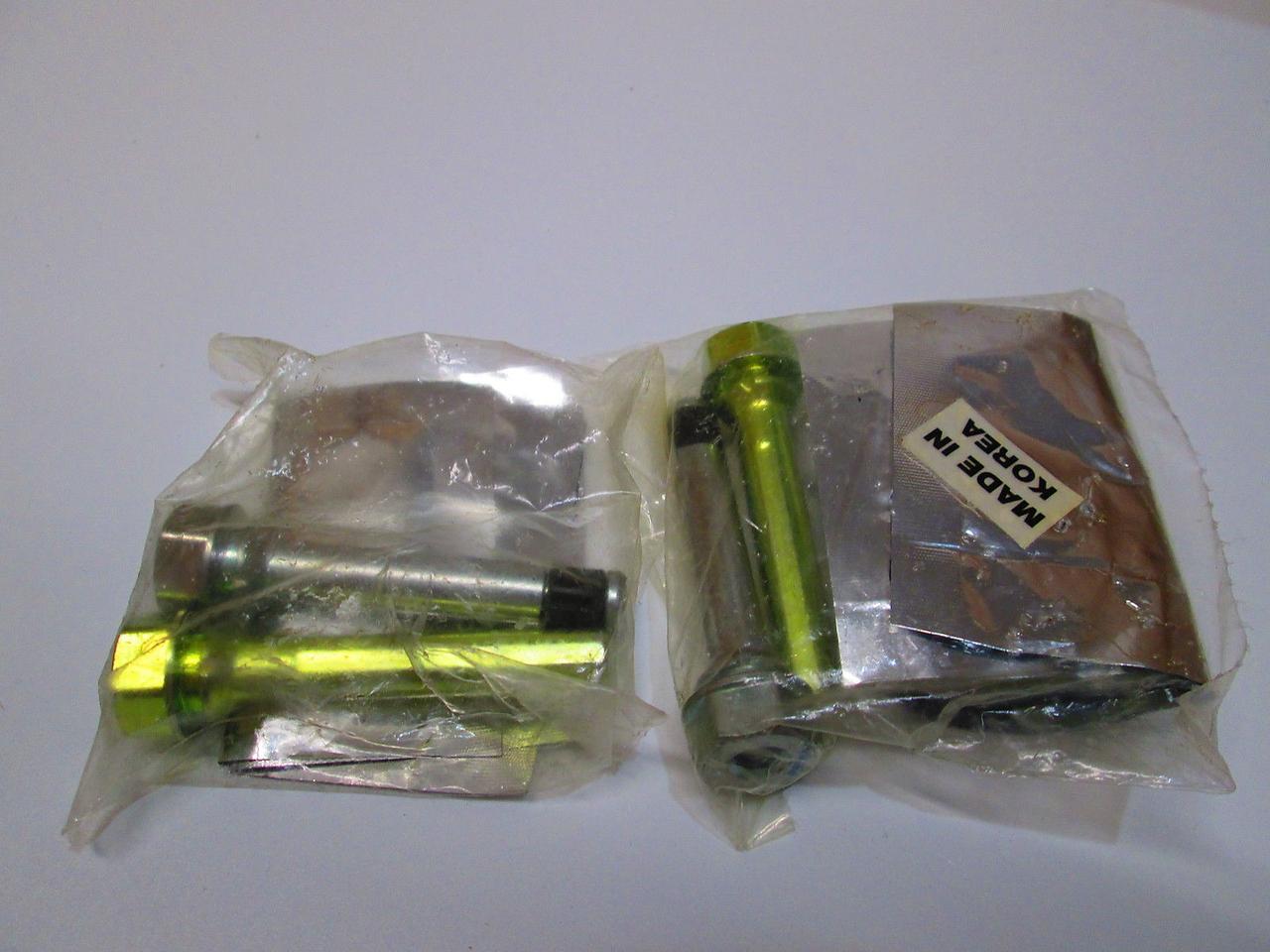 Ремкомплект (2 шт) направляющих переднего суппорта GM 13504030 OPEL ...