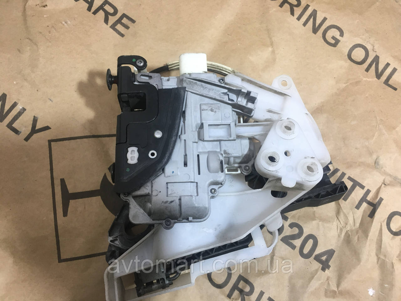 Volkswagen Passat B7 B6 3C1837016A замок дверки передній правий ...
