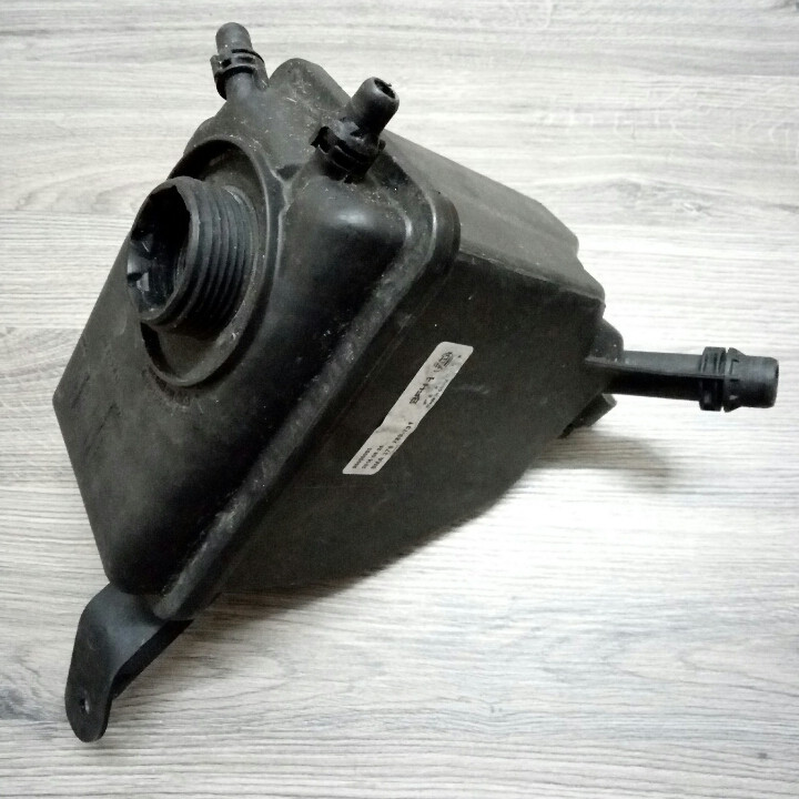Бачок Расширительный BMW (5 E60 E61) (6 E63) 8MA376789731 7542986 - CarMan